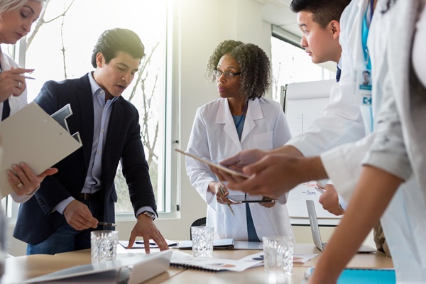 Healthcare Management Liability | AmTrust Insurance